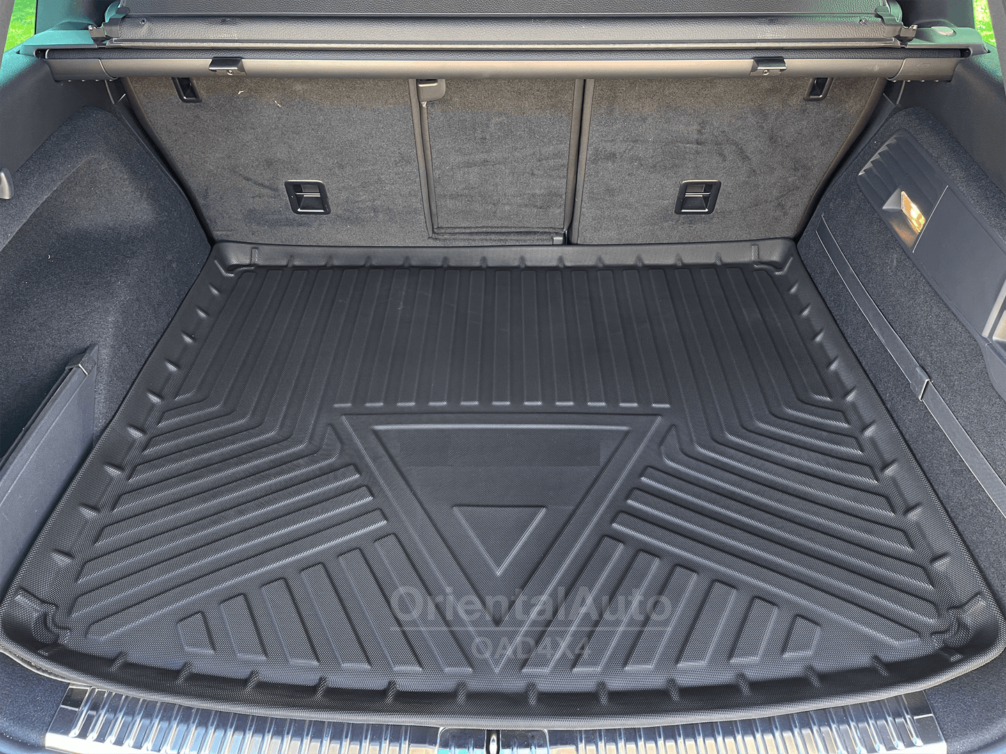 Boot Liner for Volkswagen Touareg 7P 2011-2019 – OAD4X4 Accessories